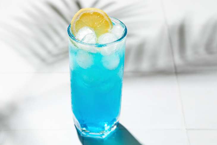 I Tried This Delicious 4-Ingredient "Electric Lemonade" | The Kitchn