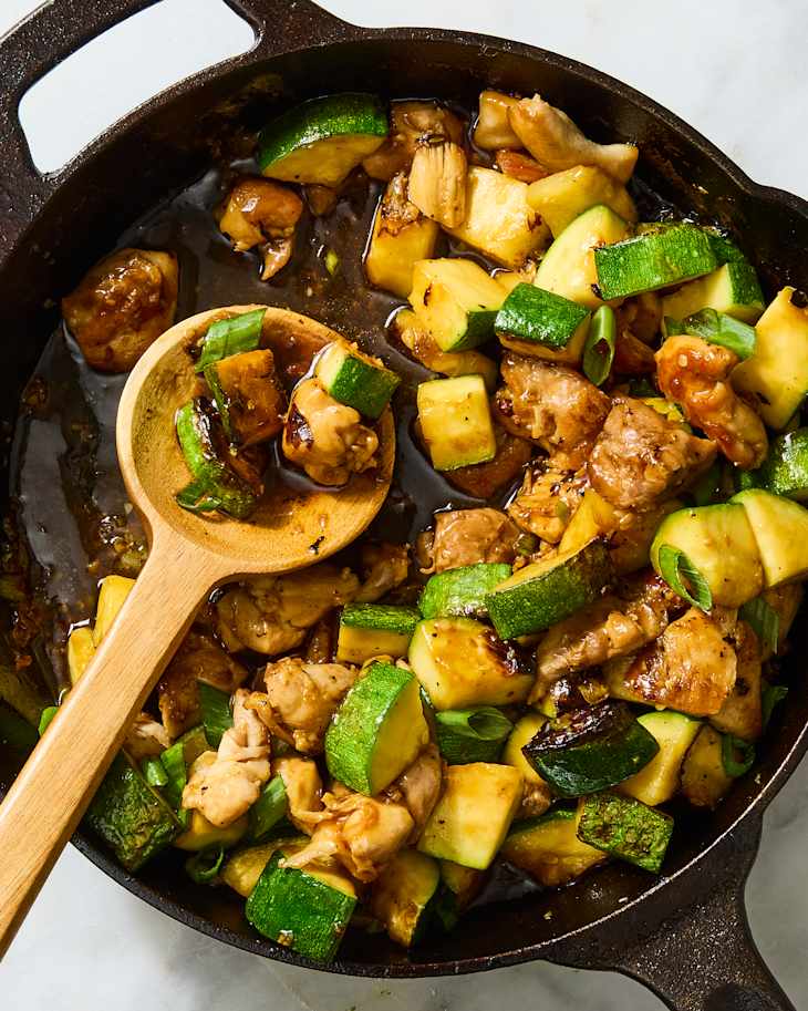 Honey Garlic Chicken and Zucchini Skillet Recipe | The Kitchn