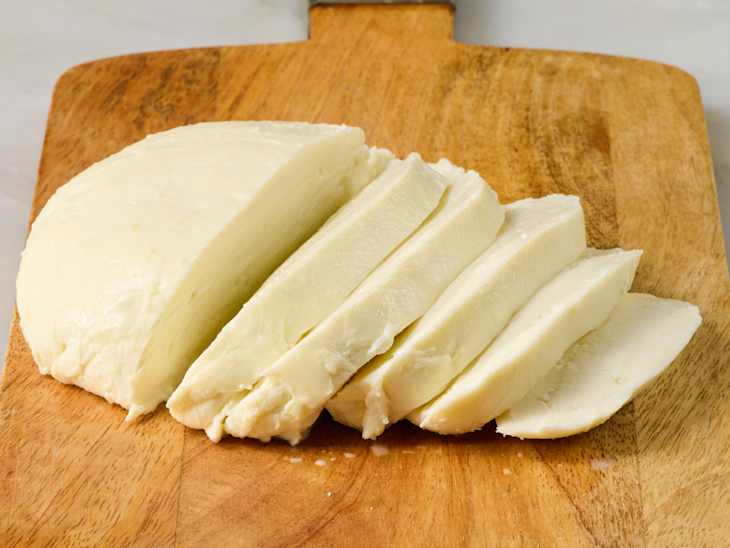 Homemade Fresh Mozzarella Recipe (the Italian Way) | The Kitchn