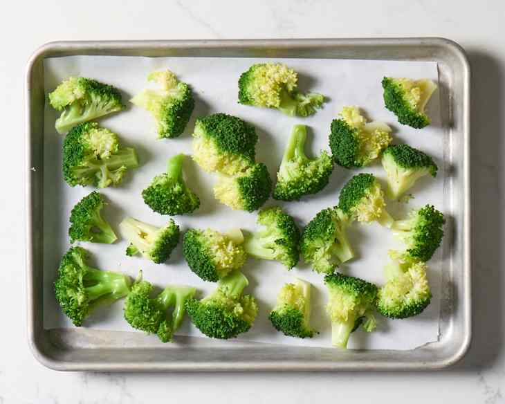 How to Freeze Broccoli (Step-By-Step Guide with Pictures) | The Kitchn