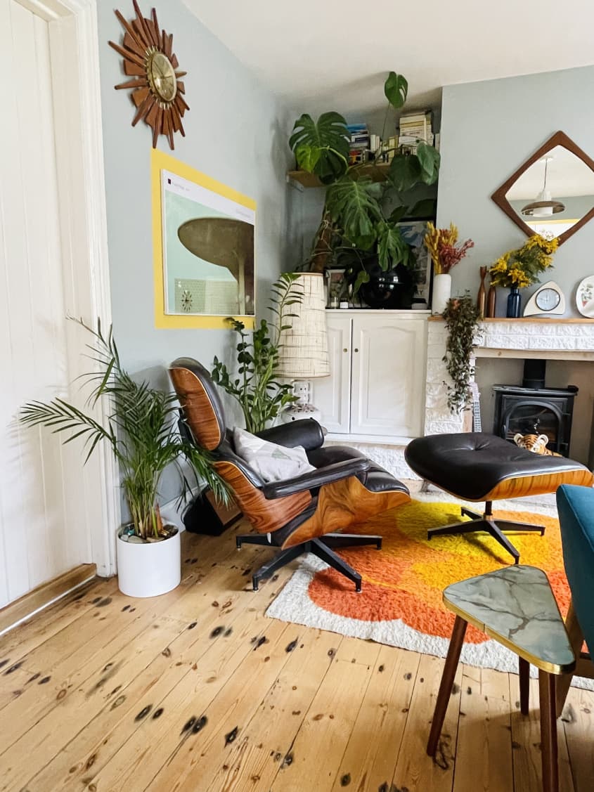 English Cottage Retro Interior Tour Photos | Apartment Therapy