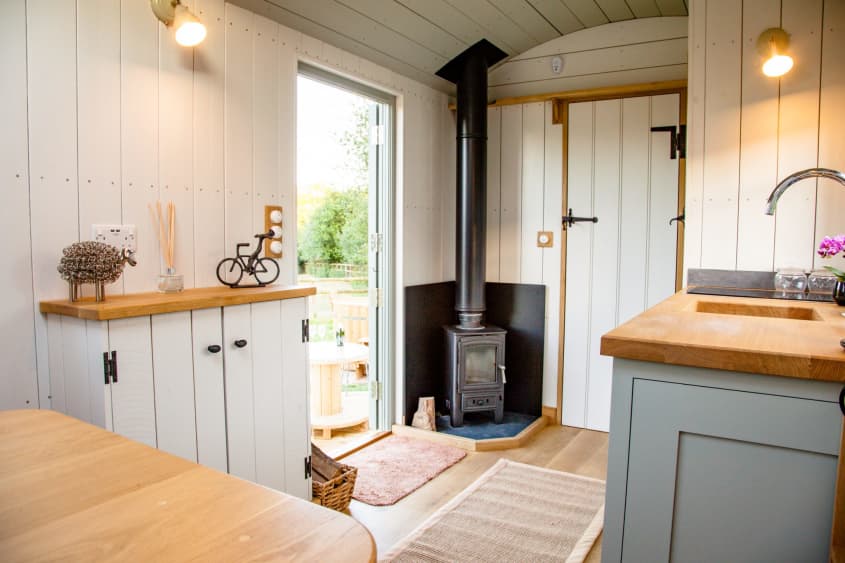 english tiny house