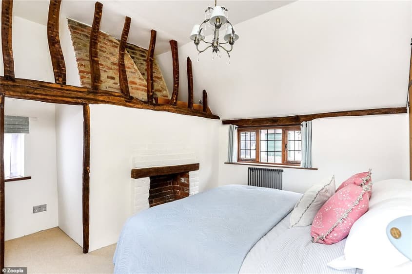You Can Now Rent the Cottage From “The Holiday” on Airbnb | Apartment ...