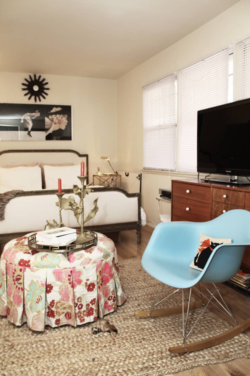 Savannah’s Sophisticated Studio Apartment | Apartment Therapy