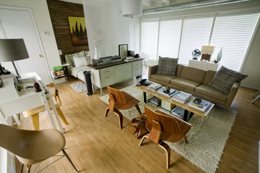 Houston Hi-Tech in a Small Space | Apartment Therapy