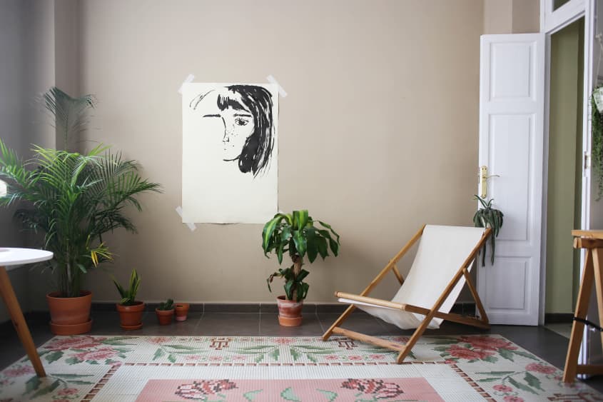 Workspace Tour: A Warm & Cozy Studio in Spain | Apartment Therapy