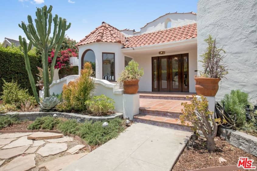 A Bright and Beautiful Spanish Tile Home for $700K in L.A. | Apartment ...