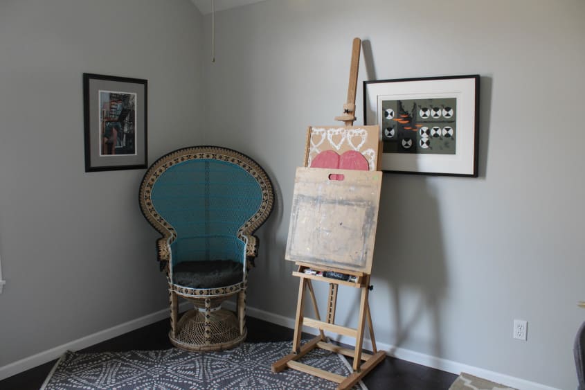 A “Once Cookie Cutter Home” Full of Art & Personality | Apartment Therapy