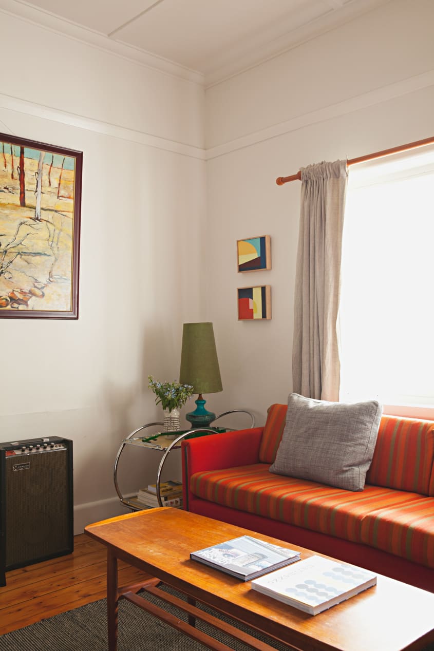 House Tour: A Creative Retro-Style House in Australia | Apartment Therapy