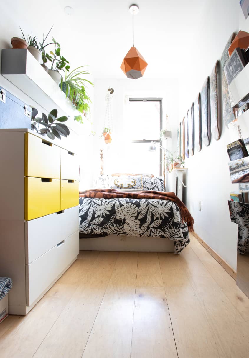 This Family of Four’s 500-Square-Foot Apartment Feels Much Larger ...