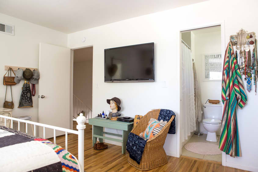 House Tour: A Young Couple's Free-Spirited Full House | Apartment Therapy