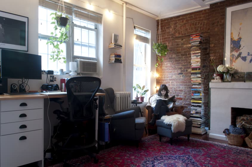 House Tour: A Tiny, 200 Square Foot Greenwich Village Studio ...
