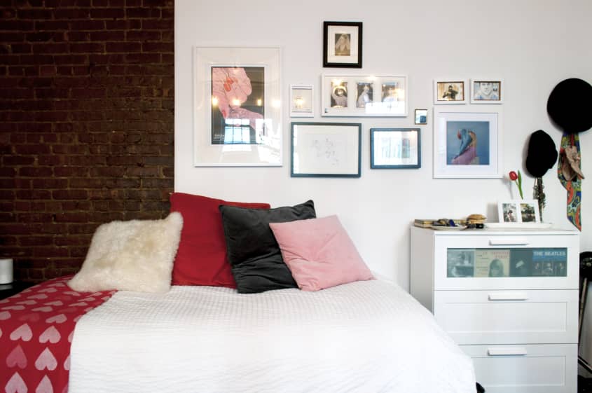 House Tour: A Tiny, 200 Square Foot Greenwich Village Studio ...