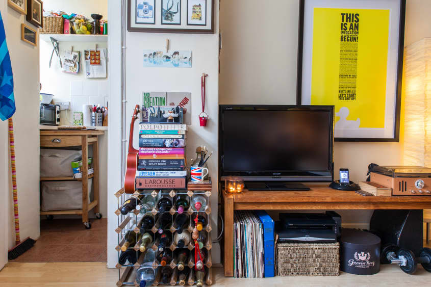 House Tour: A 270 Square Foot London Studio Apartment | Apartment Therapy