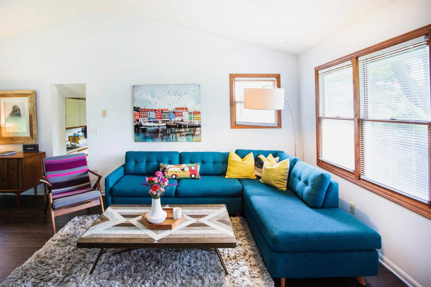 Mid-Century Modern Cute Cottage Cabin Tour | Apartment Therapy