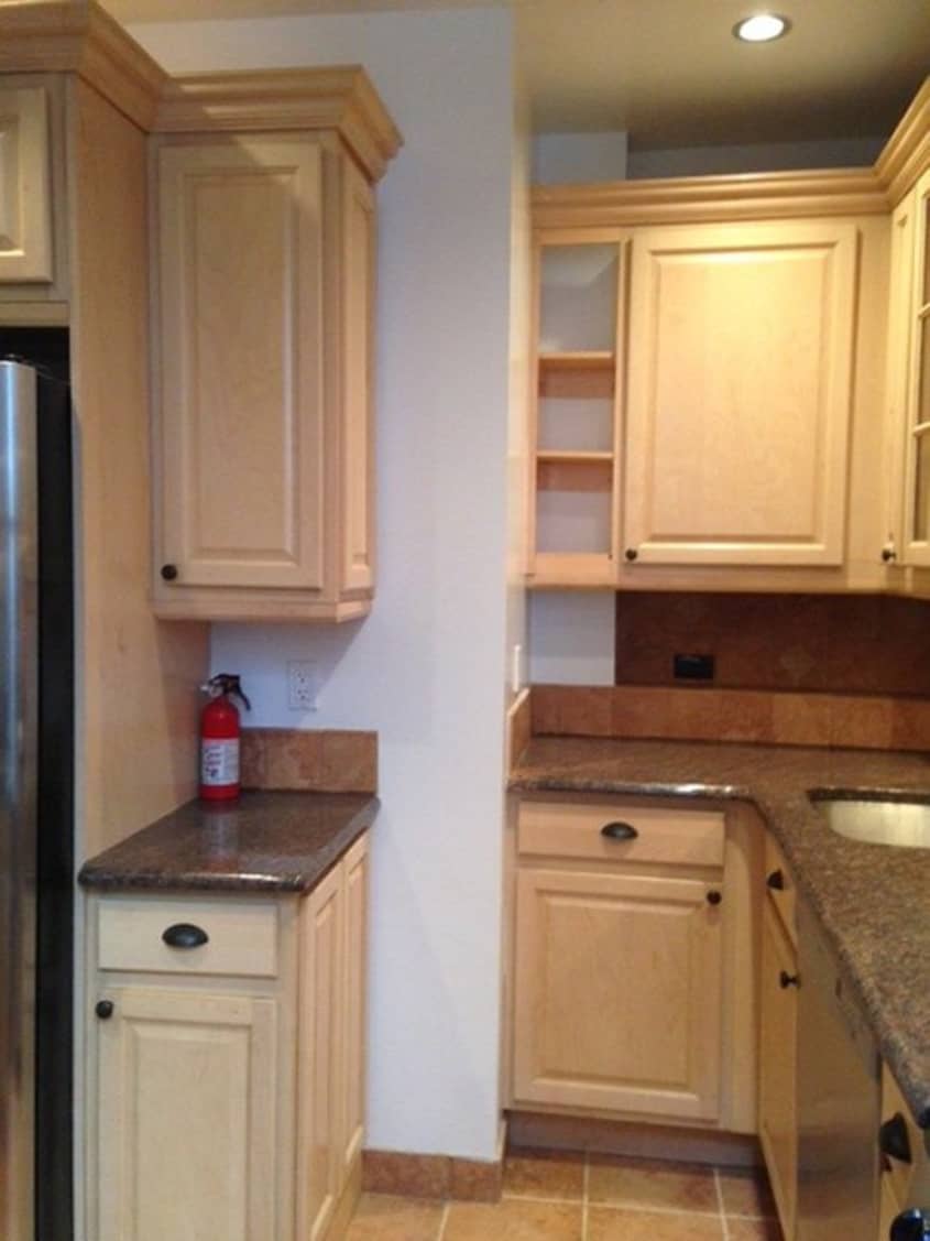 Before & After: An Awkward Kitchen Gets a New Lease on Life | Apartment ...