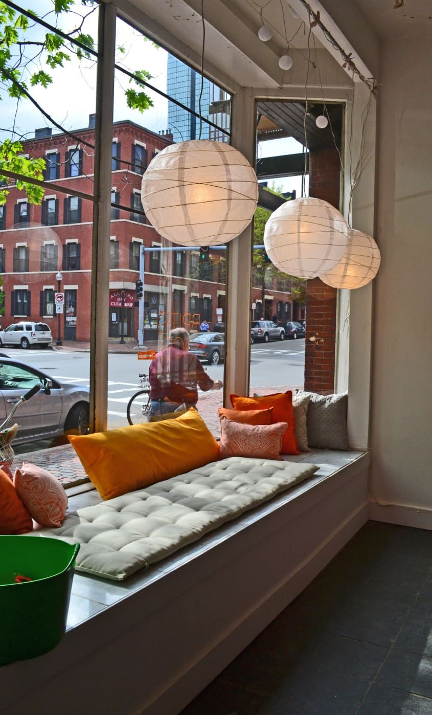 Before & After: Empty Storefront Gets a “Brite” Makeover | Apartment ...