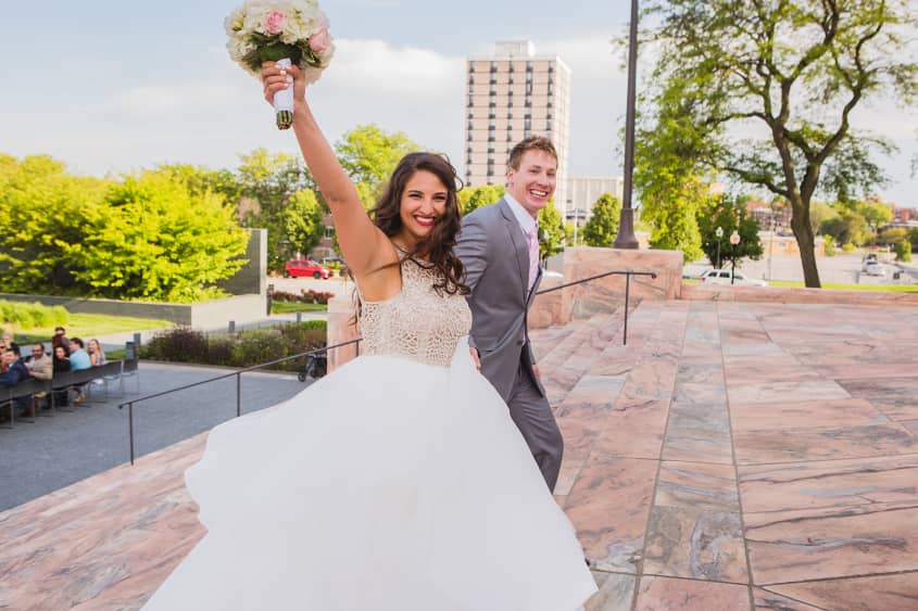 Real Wedding: A Classic and Elegant Art Museum Wedding in Nebraska ...