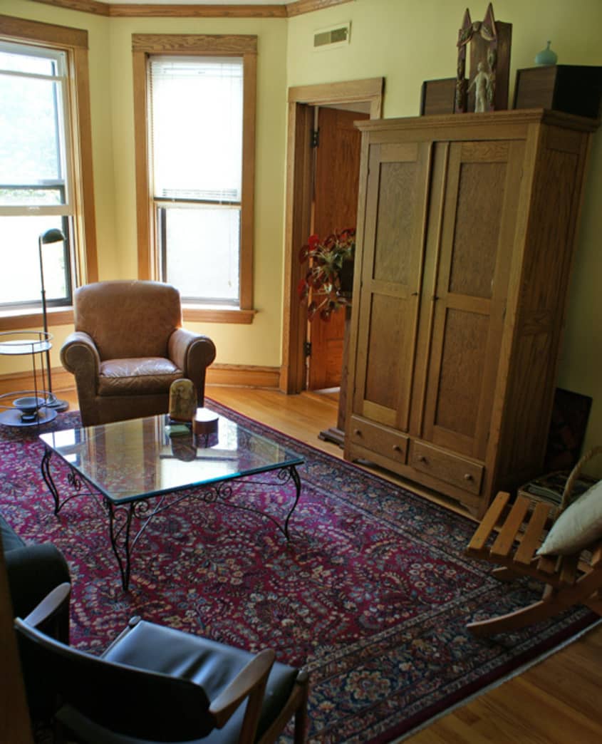 Tim’s Classic Chicago Two-Flat | Apartment Therapy