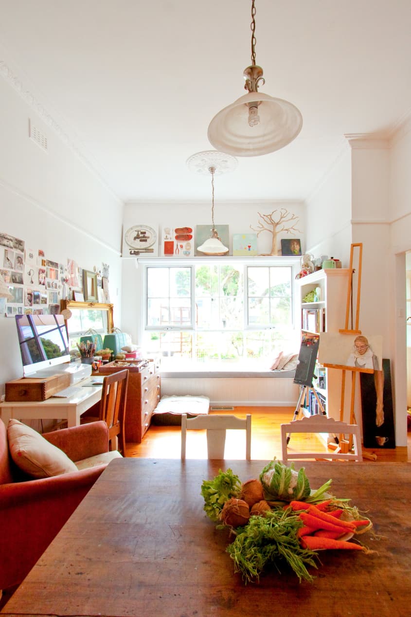 House Tour: An Artist's Creative Australian Home | Apartment Therapy