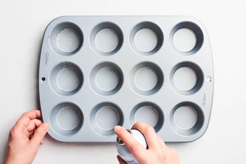 Easy Mini Pumpkin Pies Recipe | The Kitchn