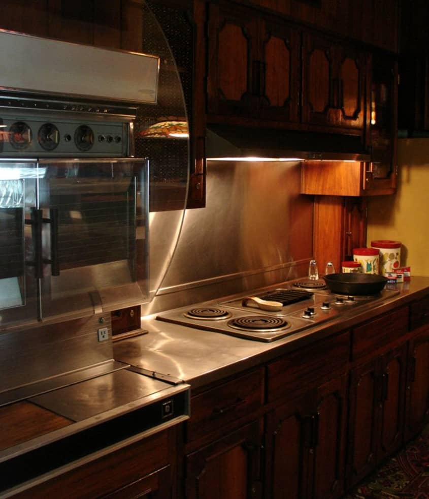 E’s Graceful Time Capsule | Apartment Therapy