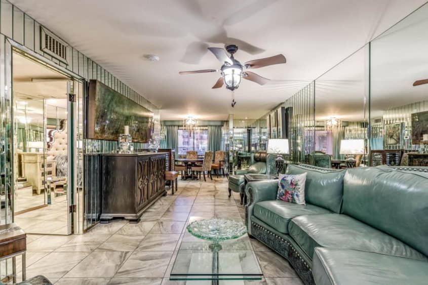 Let’s Reflect: Every Wall In This Arizona Condo Is Mirrored | Apartment ...