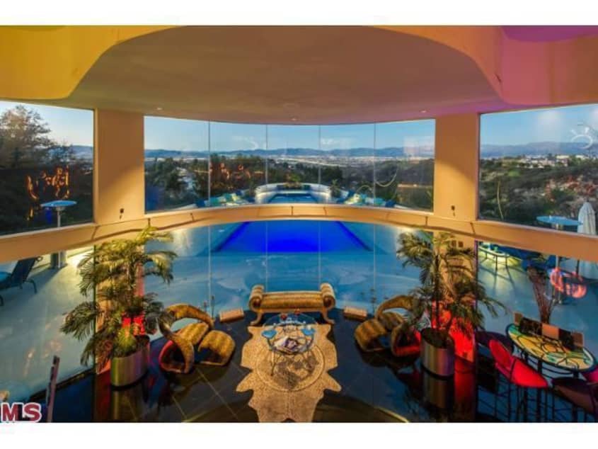 6 Celebrities that Rent, Just Like You | Apartment Therapy