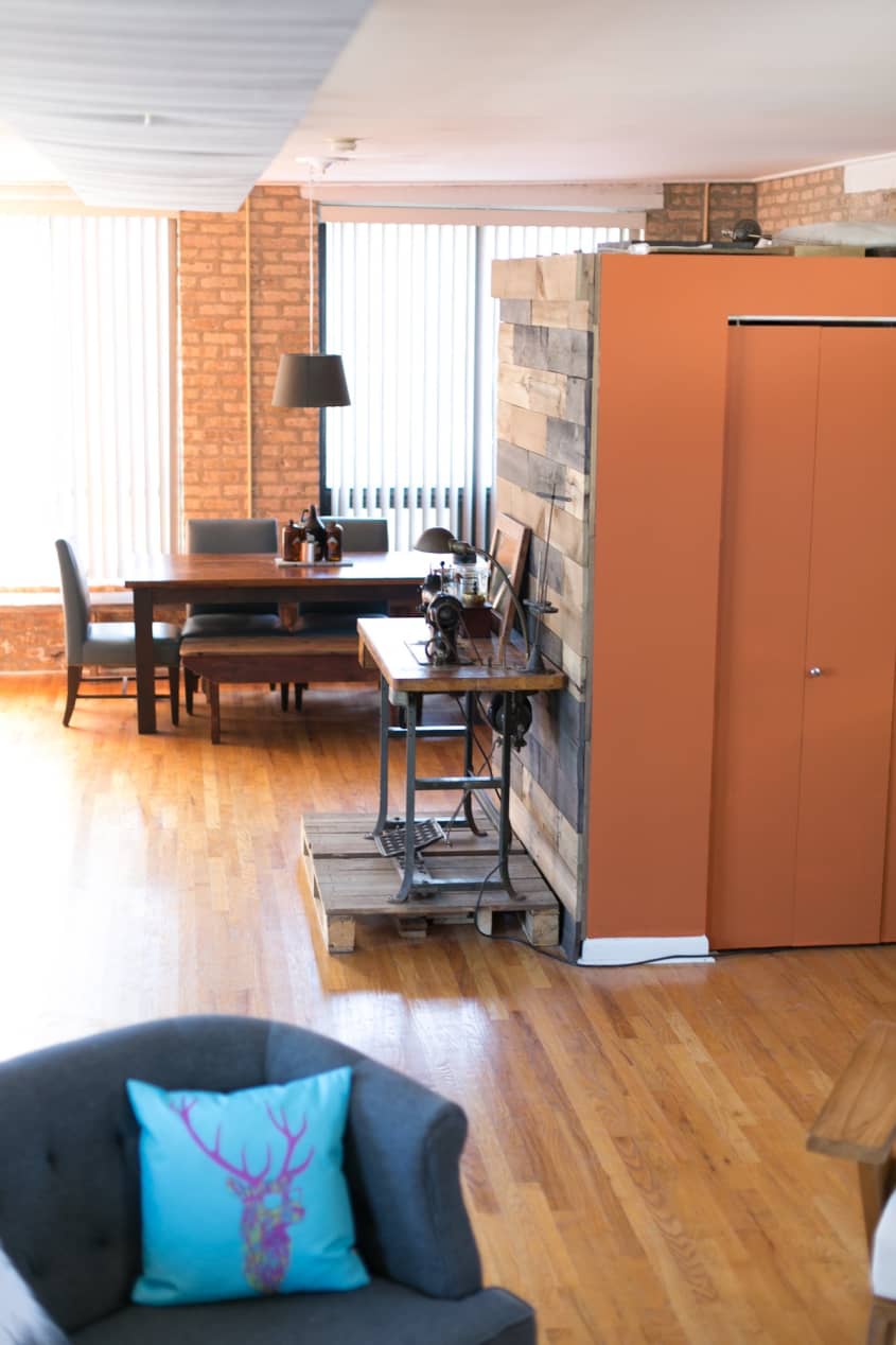 House Tour: A Clever DIY Loft in Chicago | Apartment Therapy