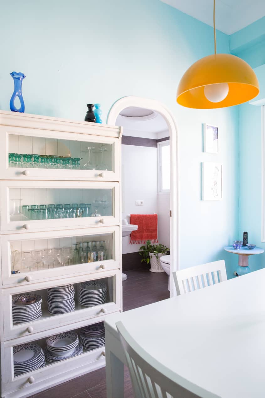 House Tour: A Colorful Spanish Home With a Dreamy Terrace | Apartment ...