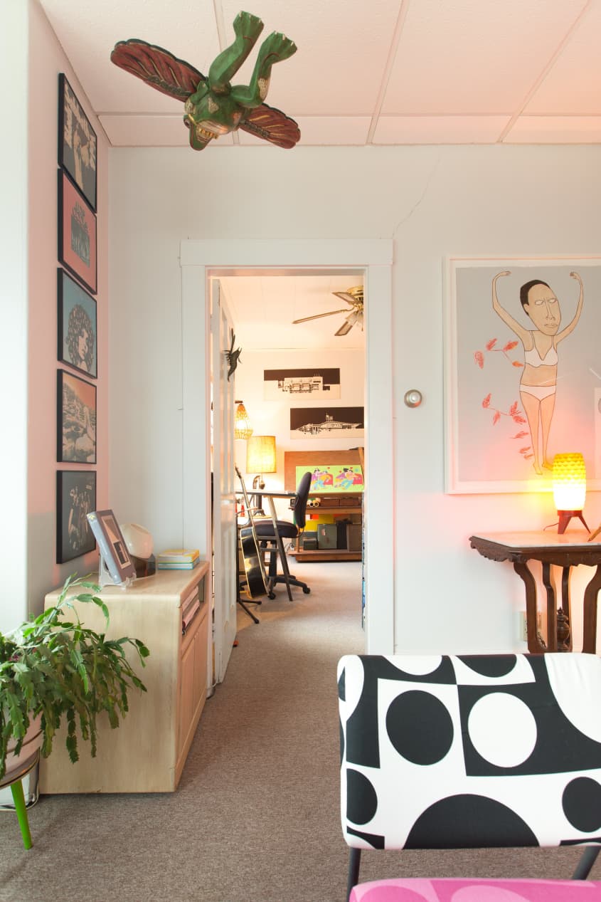 House Tour: A Bold Maximalist Massachusetts Rental | Apartment Therapy