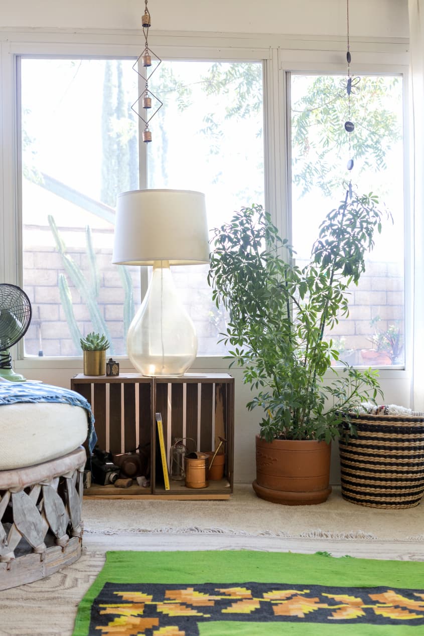 House Tour: A Young Couple's Free-Spirited Full House | Apartment Therapy