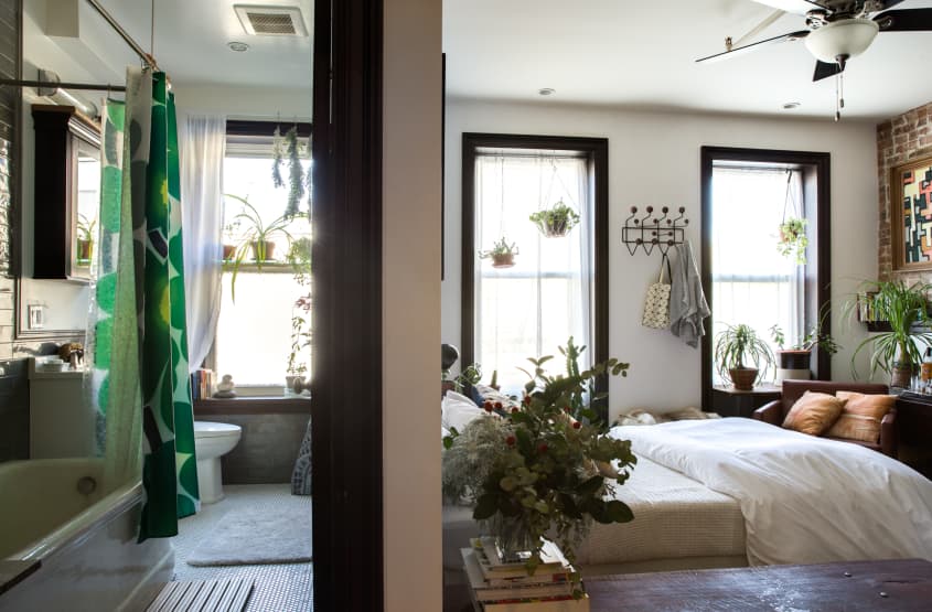 House Tour: A 280 Square Foot Brooklyn Studio Apartment | Apartment Therapy