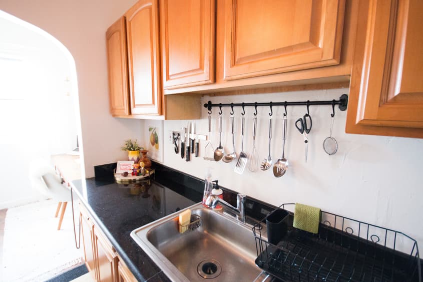 House Tour: A Colorful 400 Square Foot Studio Apartment | Apartment Therapy