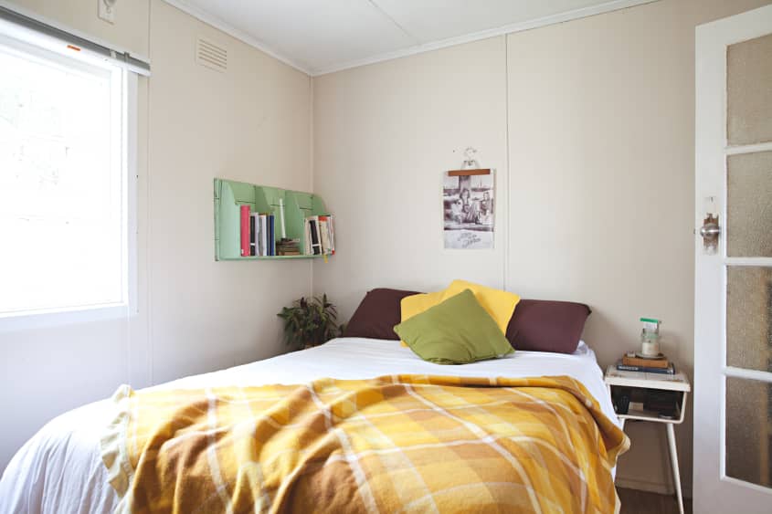 House Tour: Shack, Caravan & Tram Home in Australia | Apartment Therapy