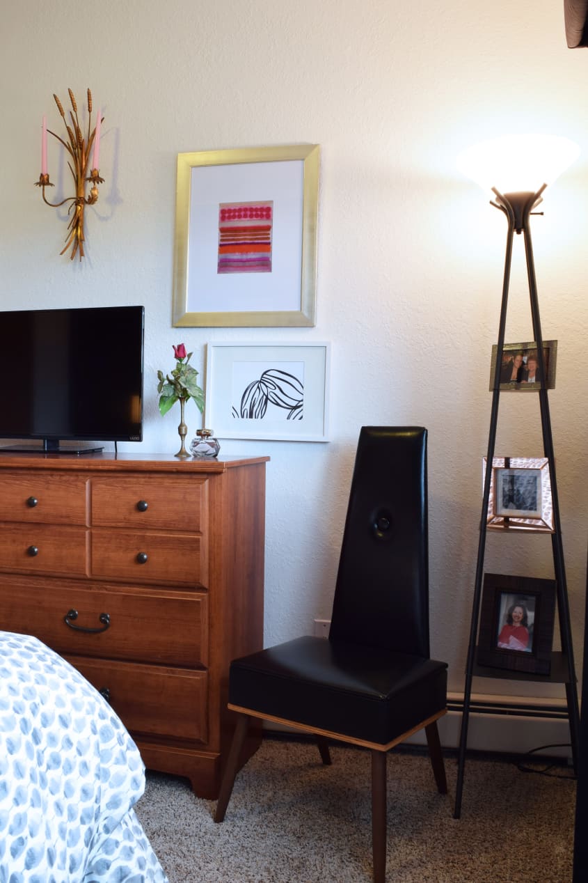 House Tour: Creative Classic Mix in a Rental Apartment | Apartment Therapy