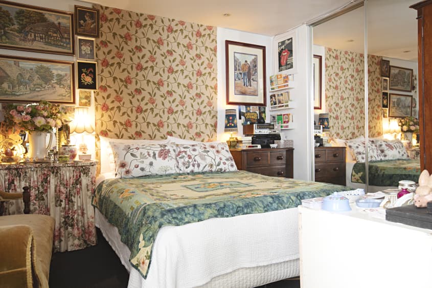 A “Sentimental Maximalist” Australian Home Has Disco Balls in the ...