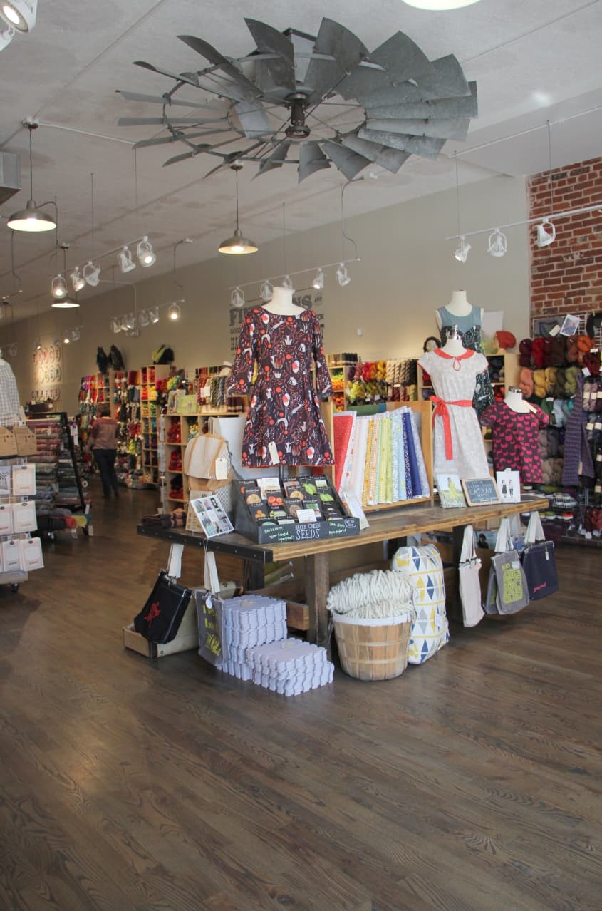 Fancy Tiger’s Crafty Cute Shop and Classroom | Apartment Therapy