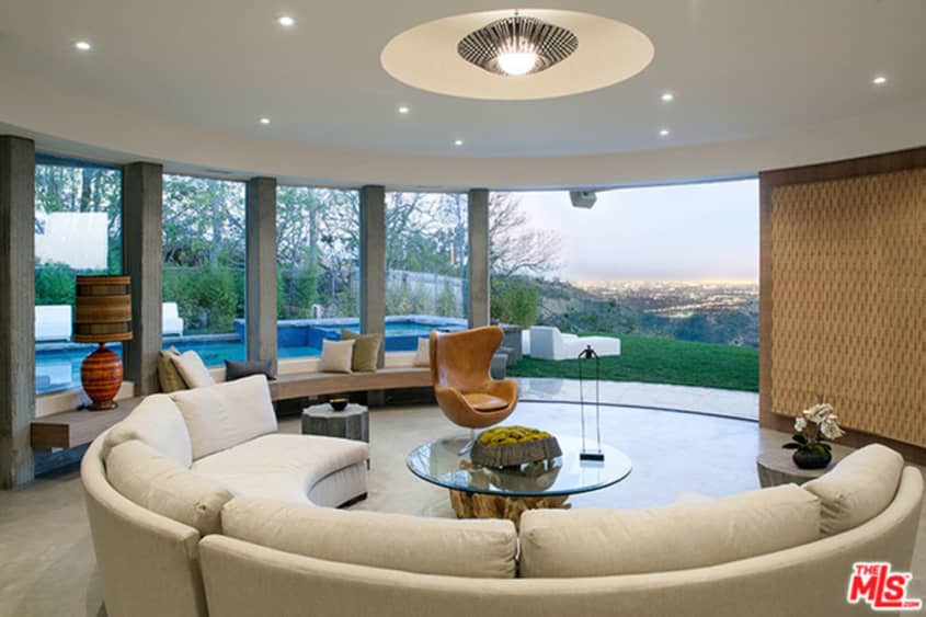 6 Celebrities that Rent, Just Like You | Apartment Therapy