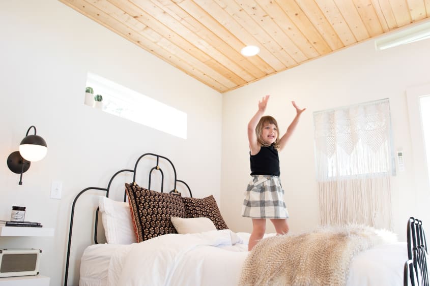 See This Custom-Designed, 264-Square-Foot Backyard Guest House ...