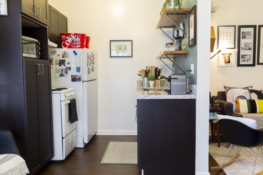 House Tour: A 365-Square-Foot Miami Studio | Apartment Therapy