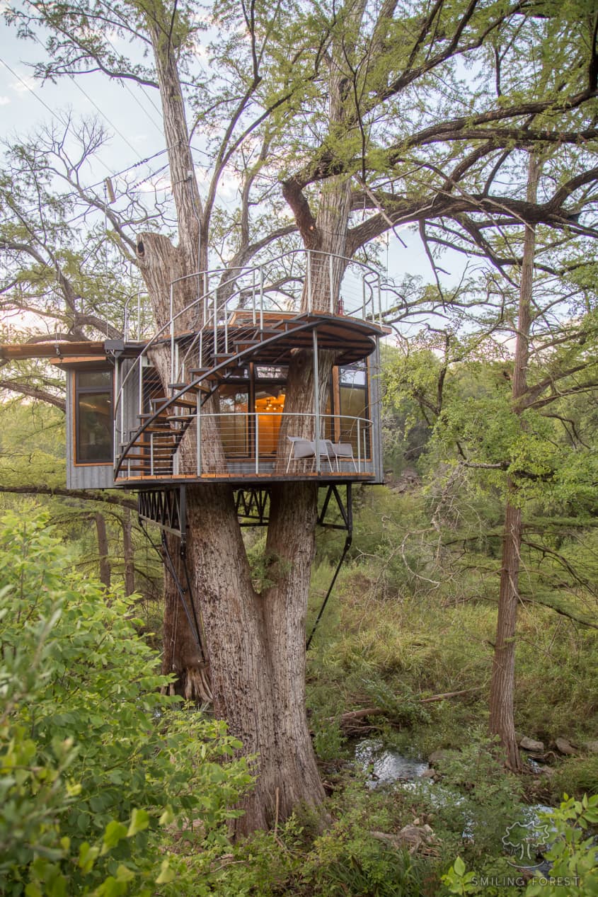 Texas Treehouse Austin Resort for Rent | Apartment Therapy