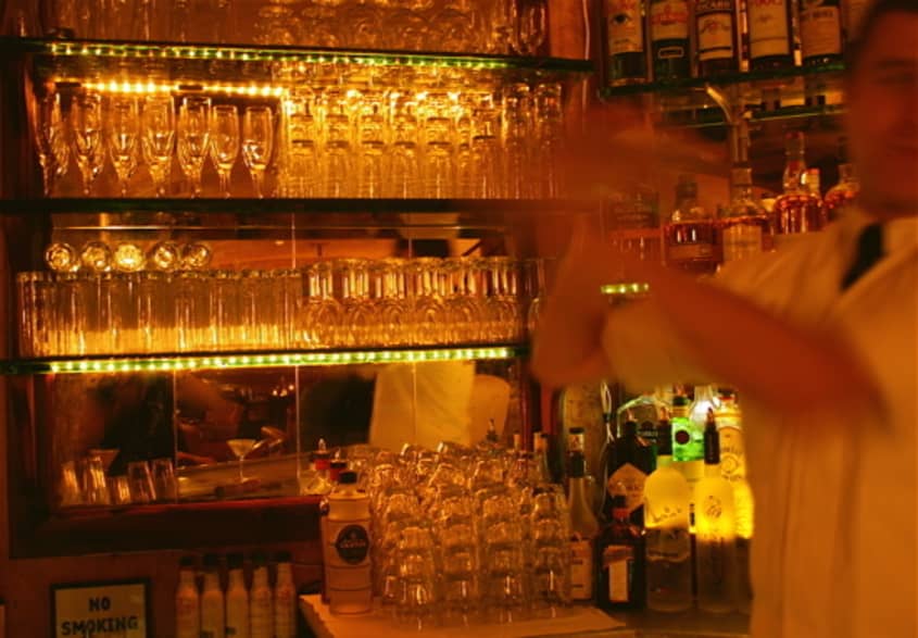 Bar Tour: Pravda Infuses Russian Mystique Straight Up Cocktails and ...