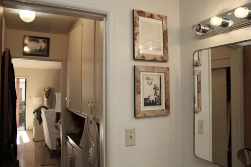 Savannah’s Sophisticated Studio Apartment | Apartment Therapy