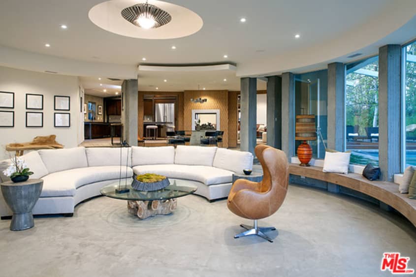 6 Celebrities that Rent, Just Like You | Apartment Therapy