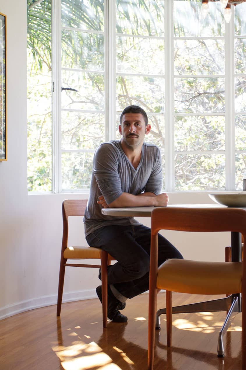 Samer’s 1930’s Streamline Moderne Apartment | Apartment Therapy