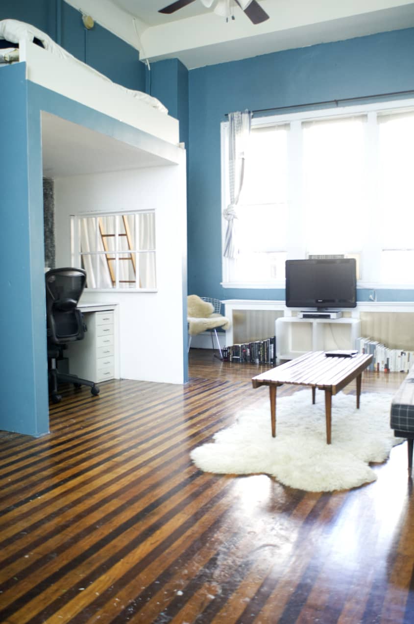 Mike’s Surprising Student Studio | Apartment Therapy