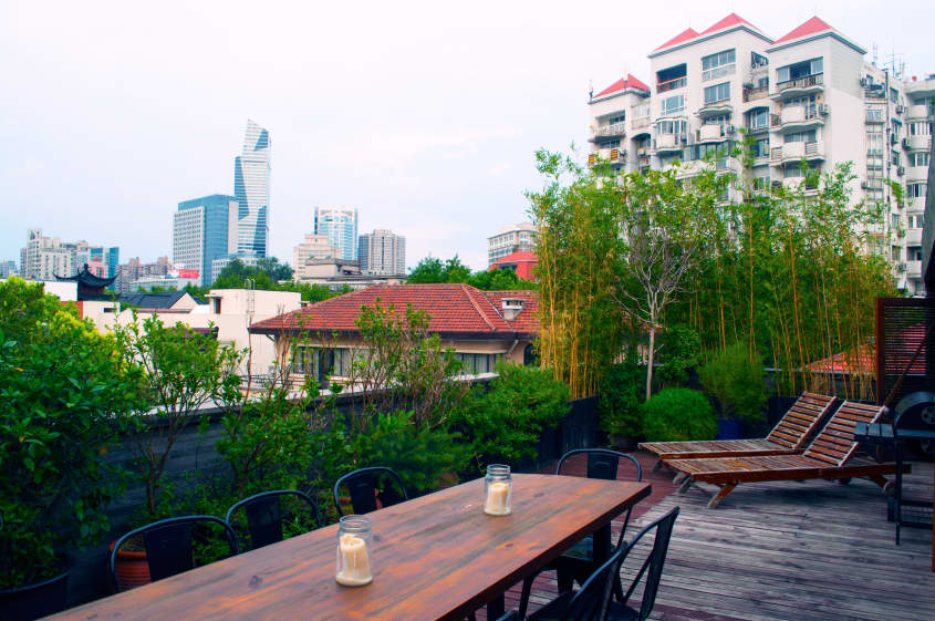 House Tour: A Product Designer's Colorful Shanghai Home | Apartment Therapy