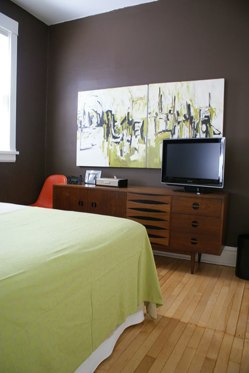 Tim’s Classic Chicago Two-Flat | Apartment Therapy