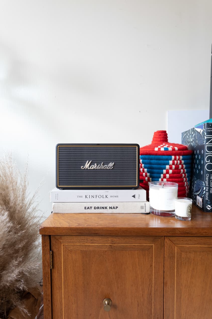 A Cozy 500-Square-Foot Brooklyn Home Is Inspired by Travel | Apartment ...